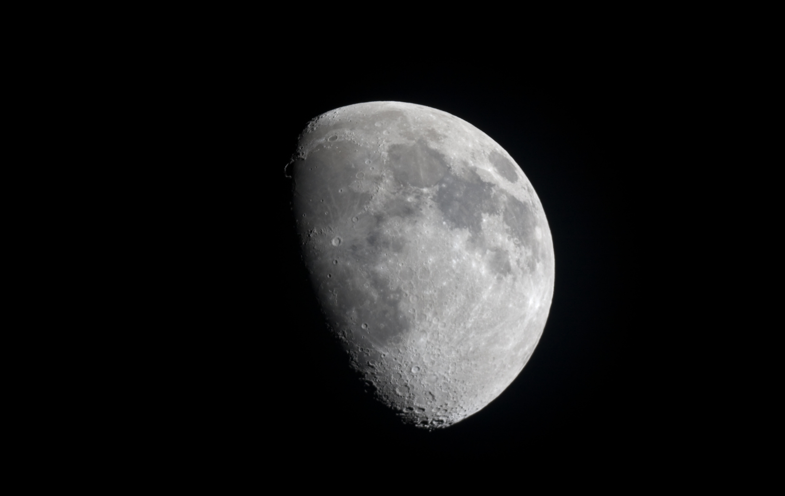 A New Perspective on the Moon - Modern Sciences