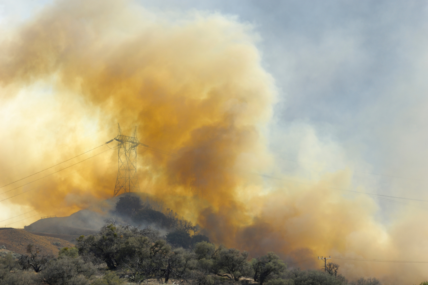 Wildfire smoke and dirty air are also climate change problems ...