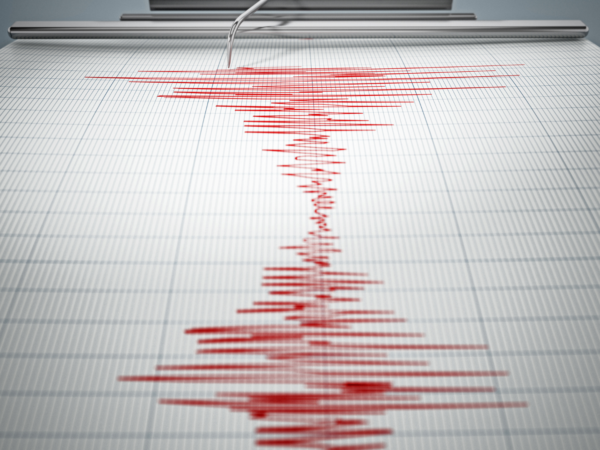 Hundreds of iceberg earthquakes detected at the crumbling end of ...