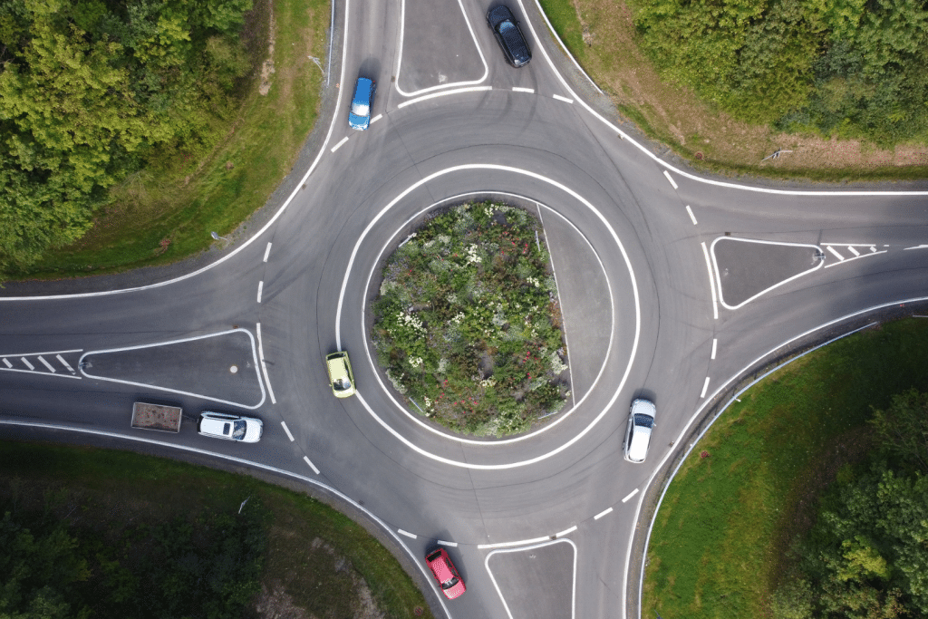 What are roundabouts? A transportation engineer explains the safety ...