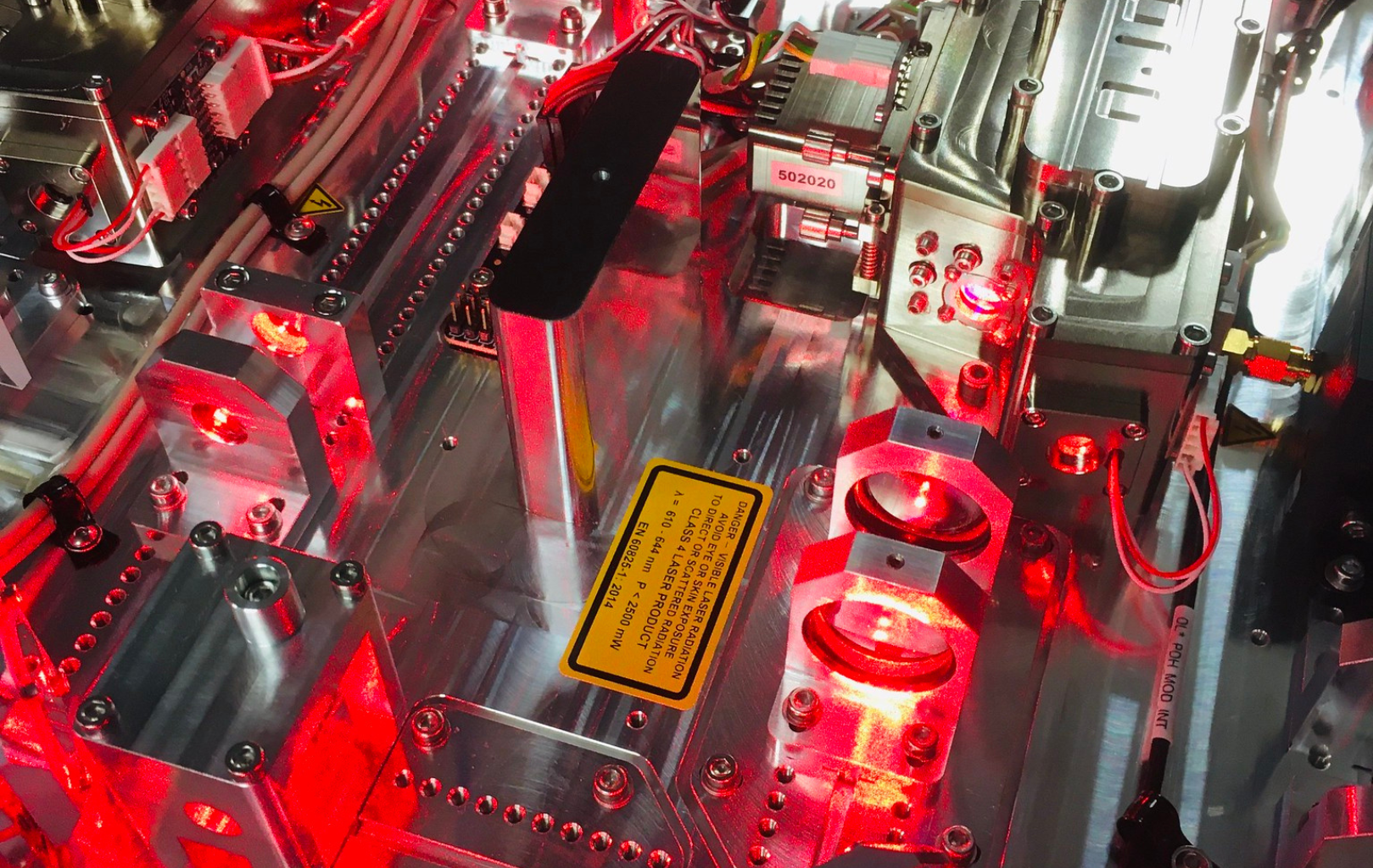 Researchers Develop Chip-Sized Ultrafast Lasers for Portable Applications - Modern Sciences